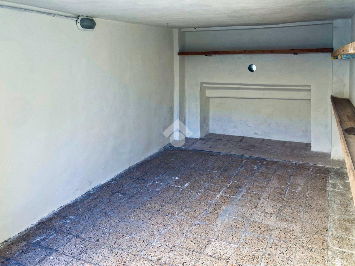 Garage - Box in Vendita