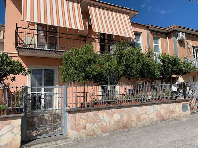 Quadrilocale via Gran Sasso 11, Vallelata, Aprilia