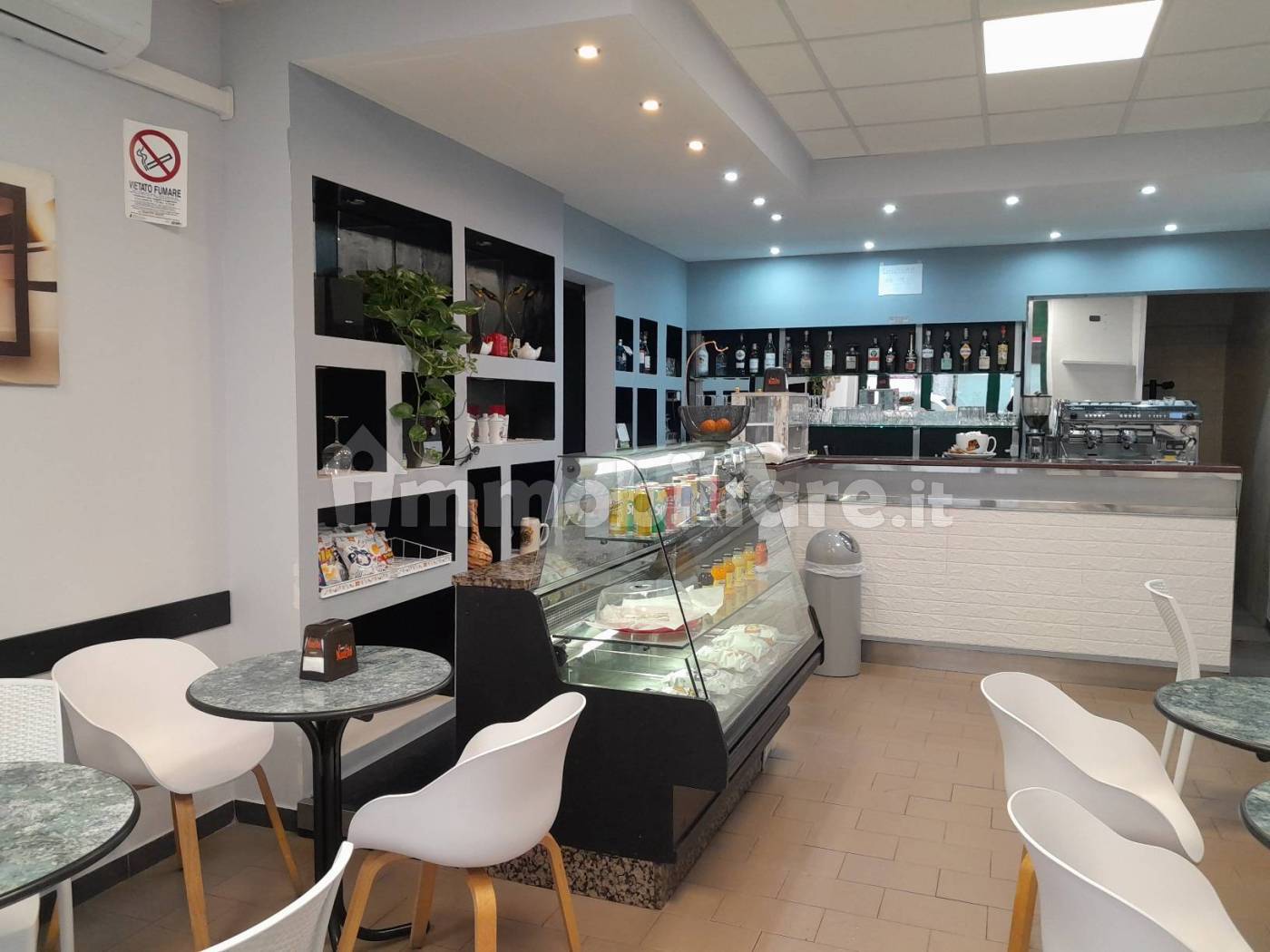 Bar in Vendita