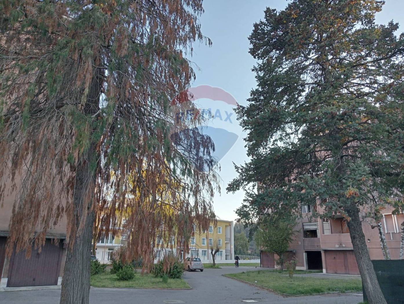 Bilocale buono stato, terzo piano, Centro, Borgomanero