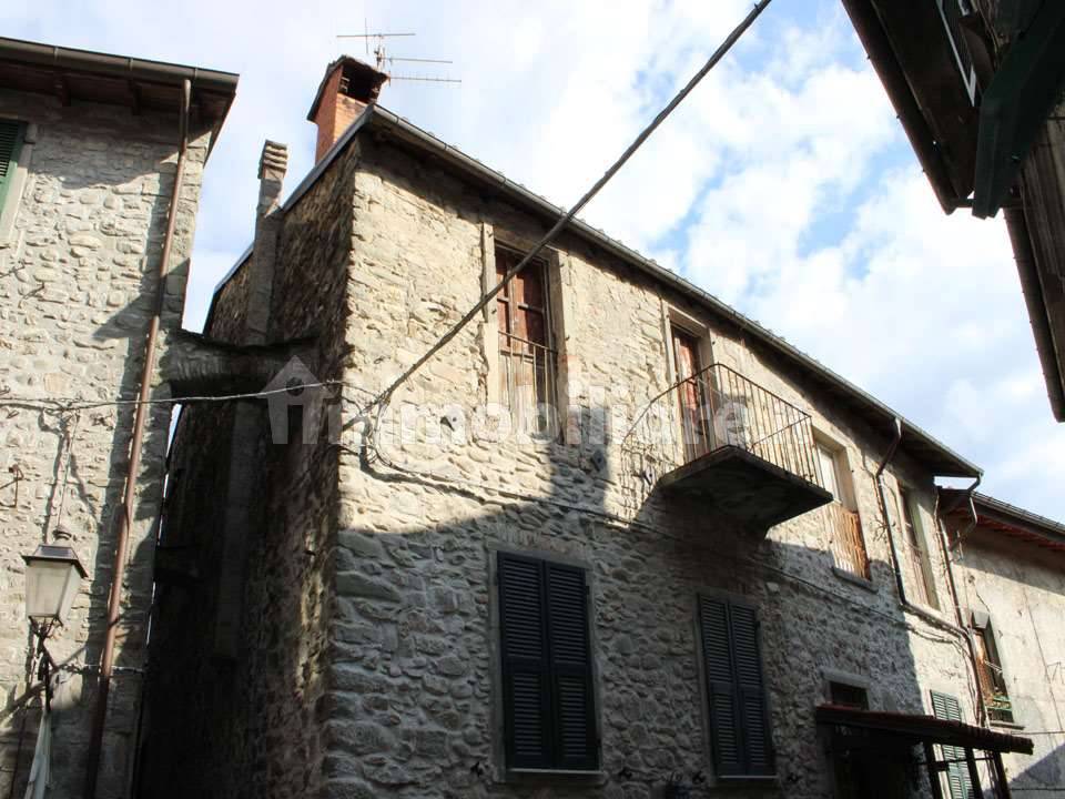 Appartamento Pontremoli, Centro, Pontremoli