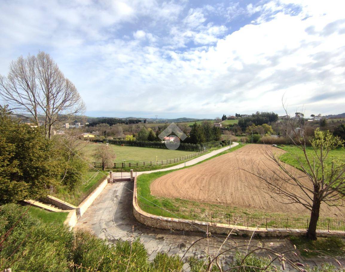 Bilocale Fraz  Cavignano 204, Ascoli Piceno