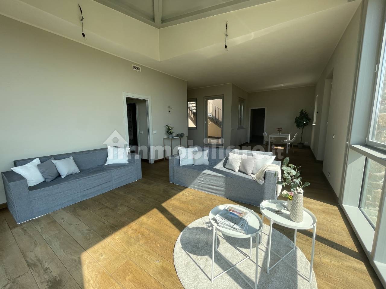 Trilocale via San Isidoro 1, Bogogno