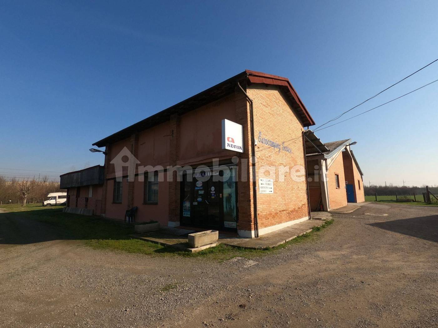 Officina - Carrozzeria in Vendita