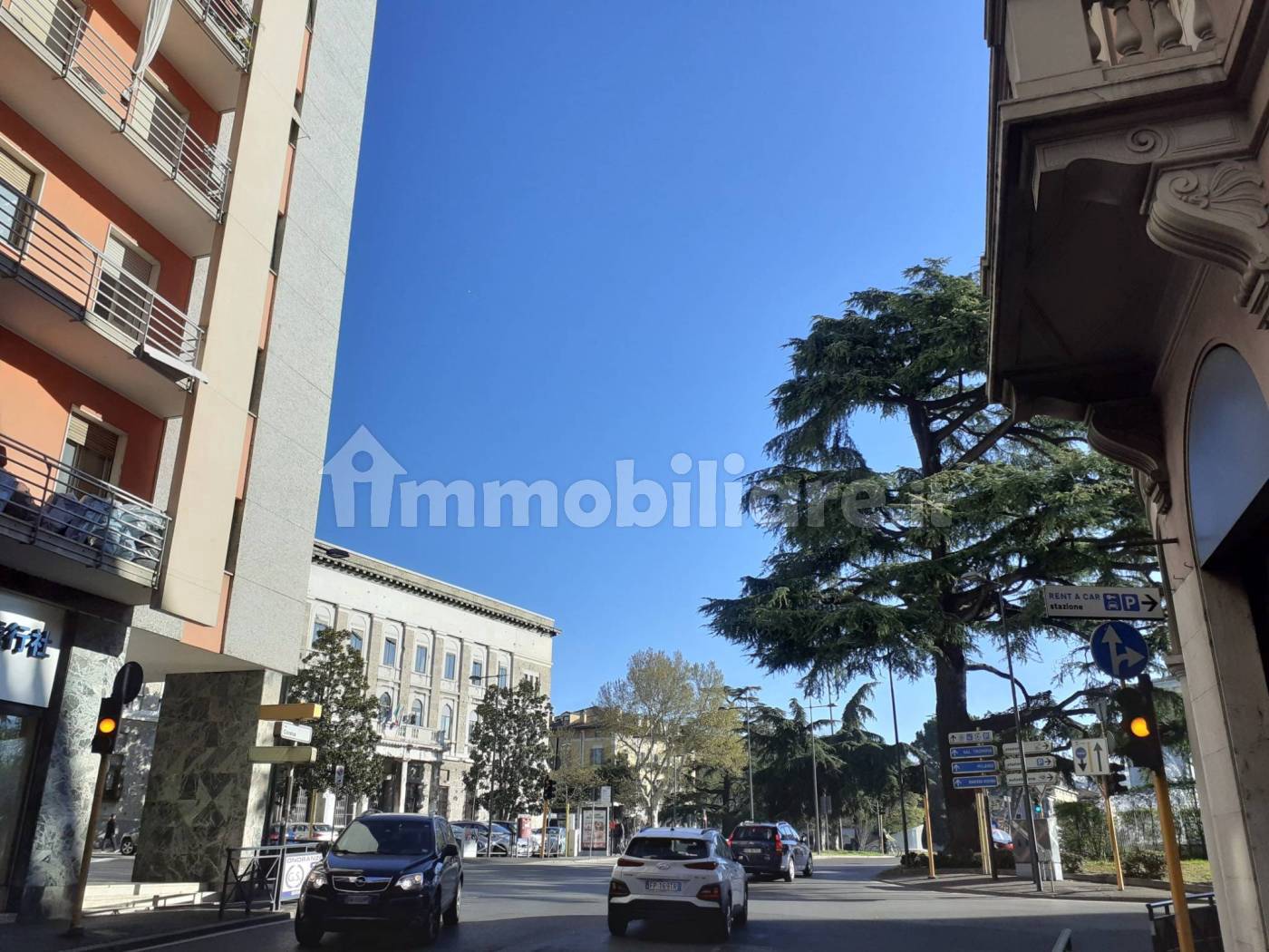 Appartamento buono stato, quarto piano, Solferino - Diaz, Brescia