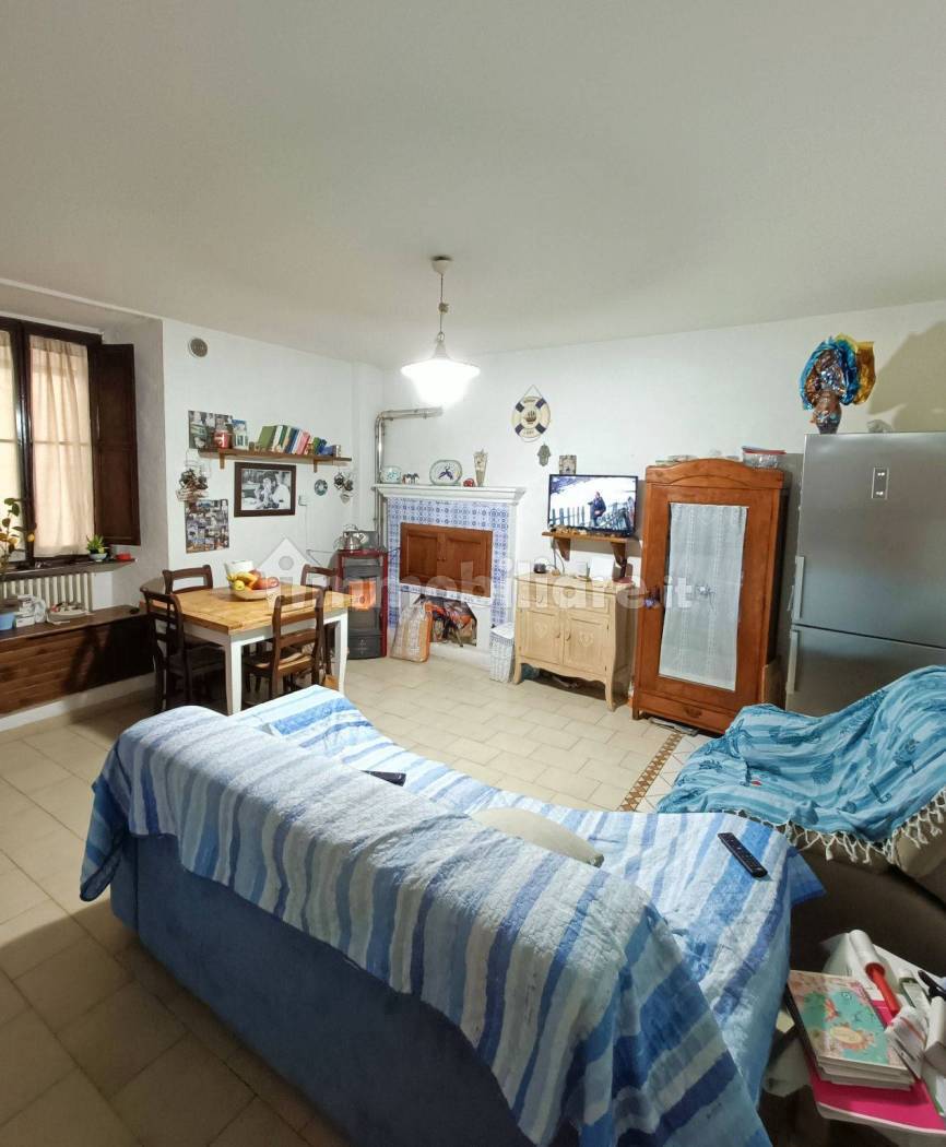 Quadrilocale piazza Raffaello Sanzio 5, Centro, Piandimeleto