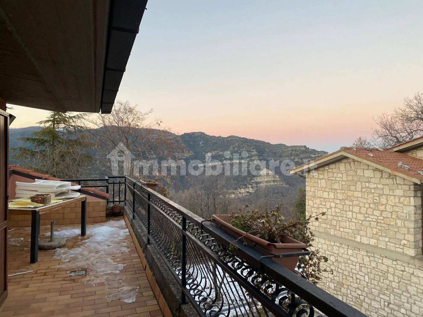 Quadrilocale corso Vittorio Emanuele III, Centro, Fano Adriano