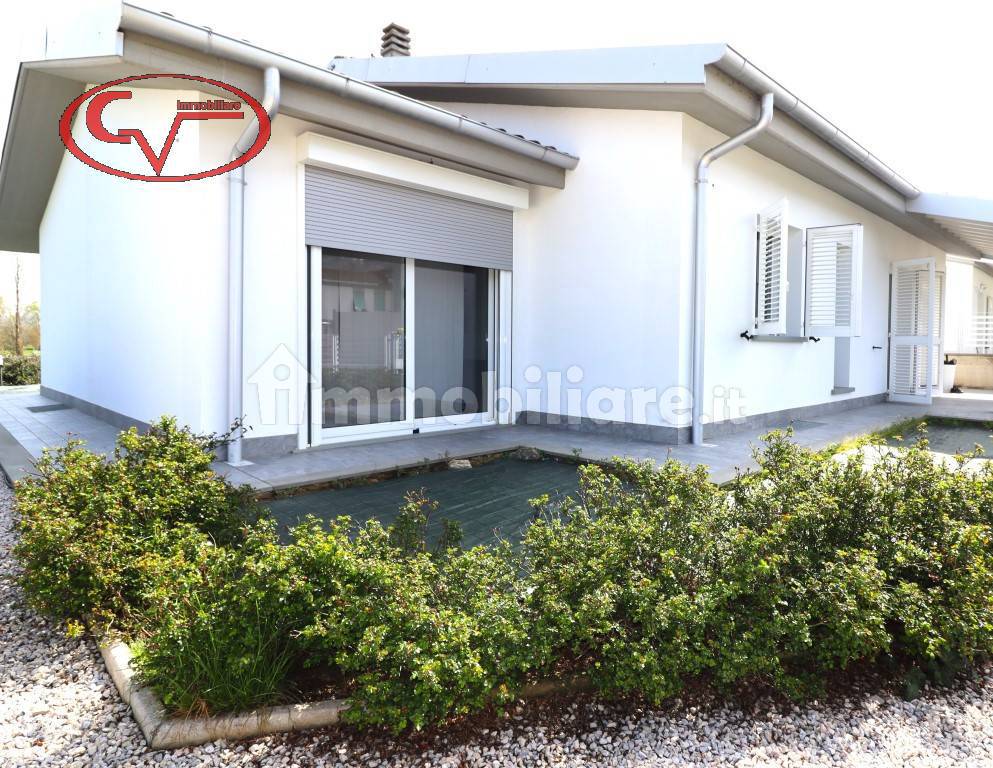 Appartamento via Aretina, Levane, Montevarchi