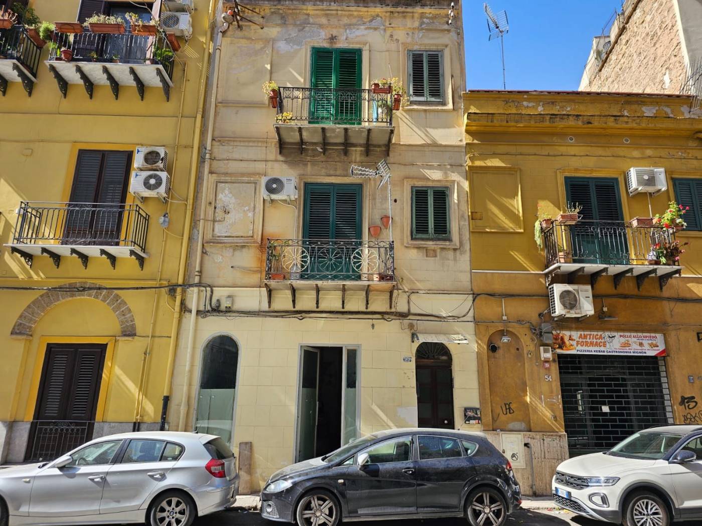 Trilocale via Sampolo 448, Libertà - Villabianca, Palermo