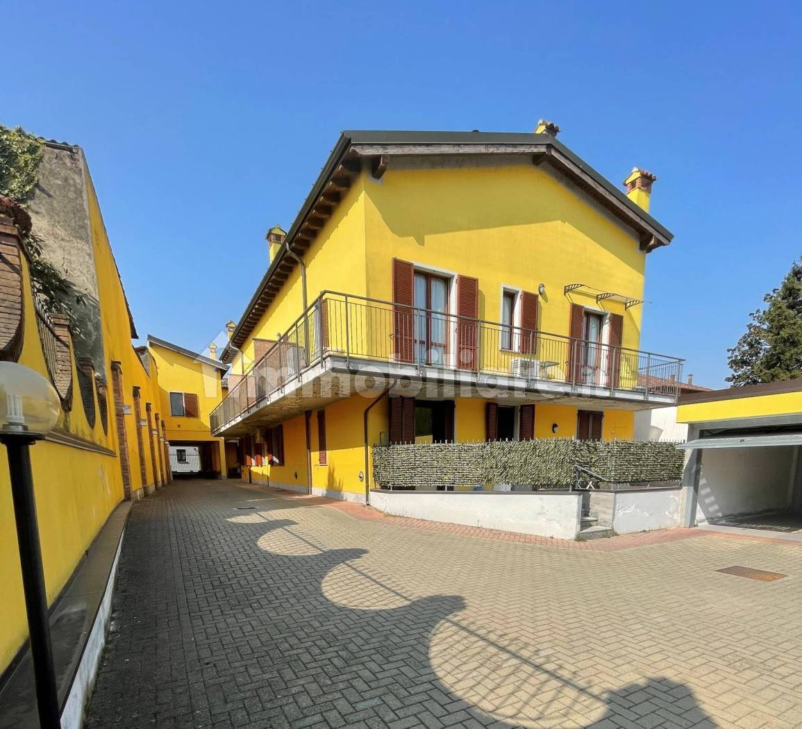 Bilocale via Giuseppe Mazzini 12, Centro, Borghetto Lodigiano