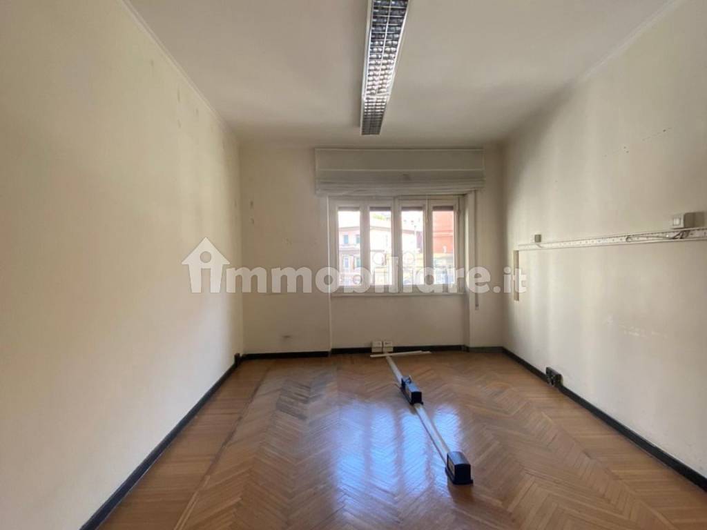 Ufficio - Studio via Barberini 98, Roma, rif. 102242206 - Immobiliare.it