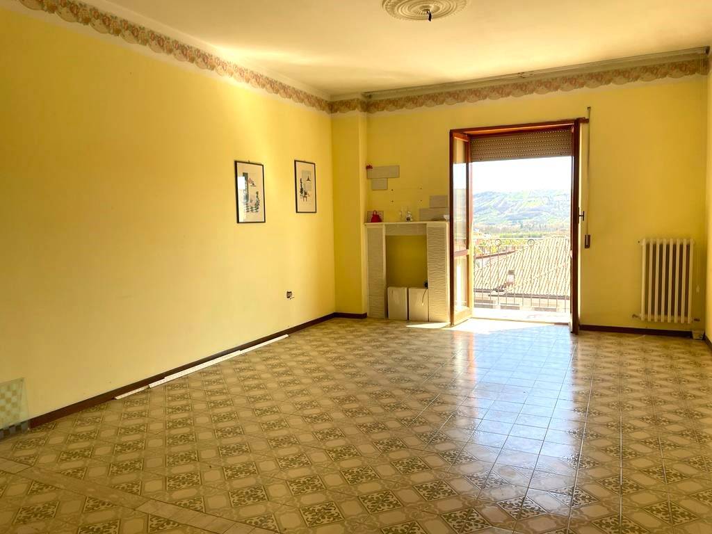 Trilocale via Salaria 13, Stella, Monsampolo del Tronto