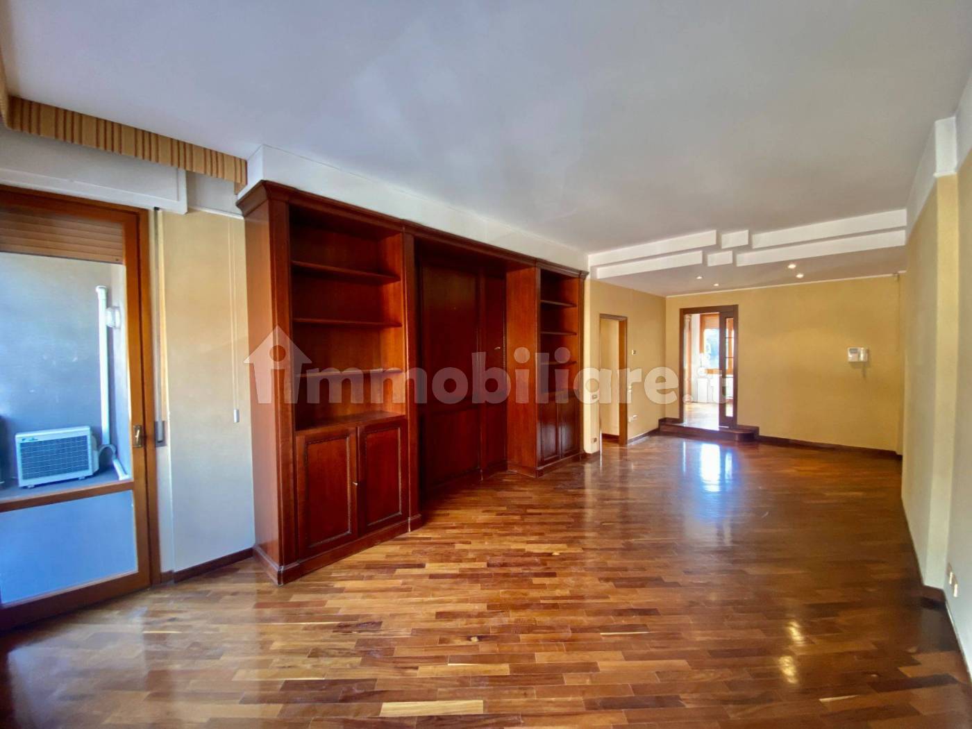 Appartamento viale della Repubblica 270, Repubblica, Prato