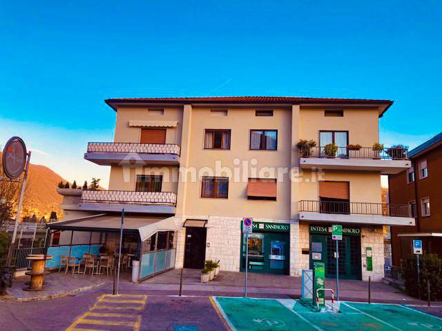 Quadrilocale via Roma, Centro, Nembro