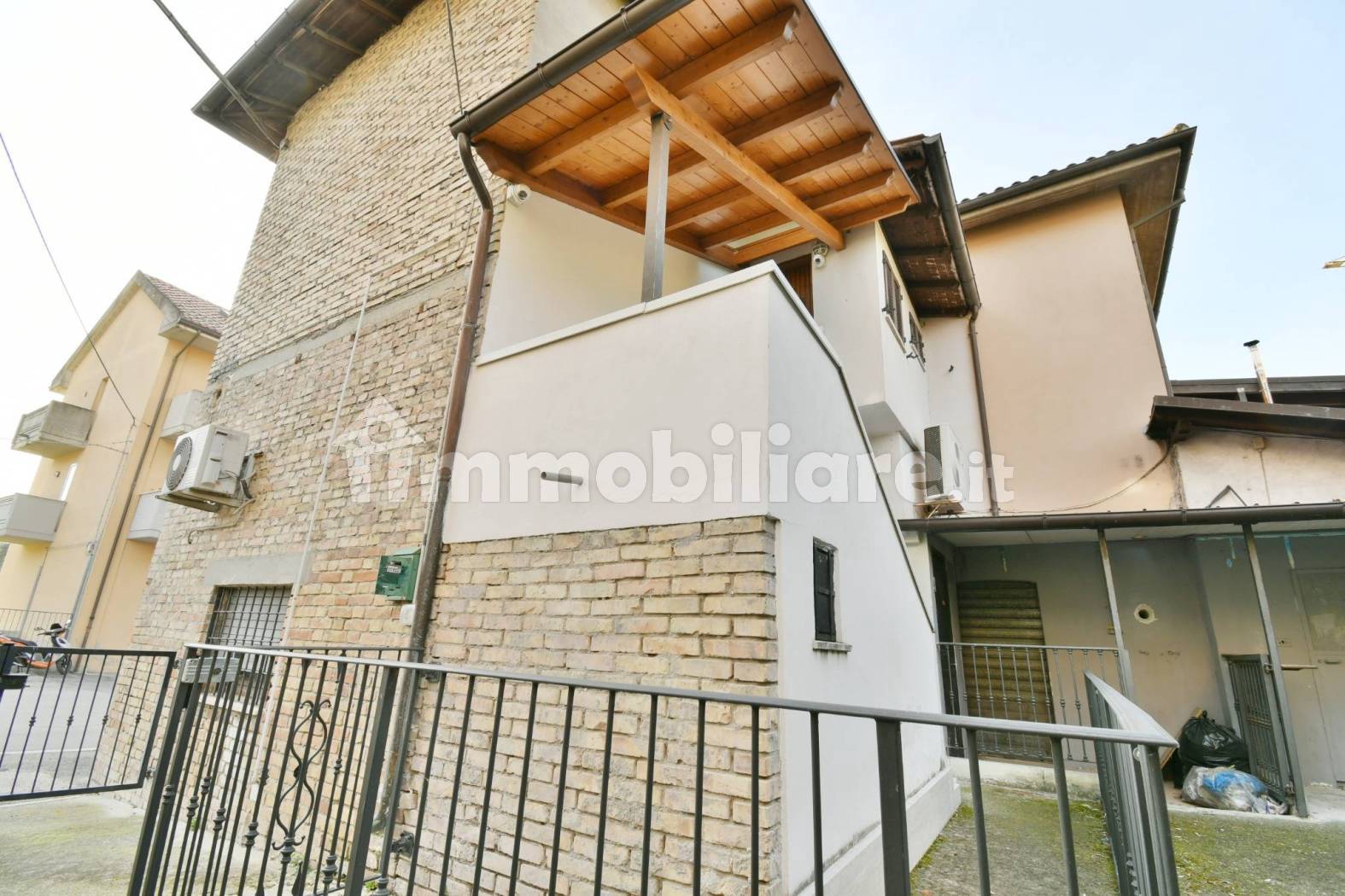 Bilocale via Santi Filippo e Giacomo 7, Ascoli Piceno