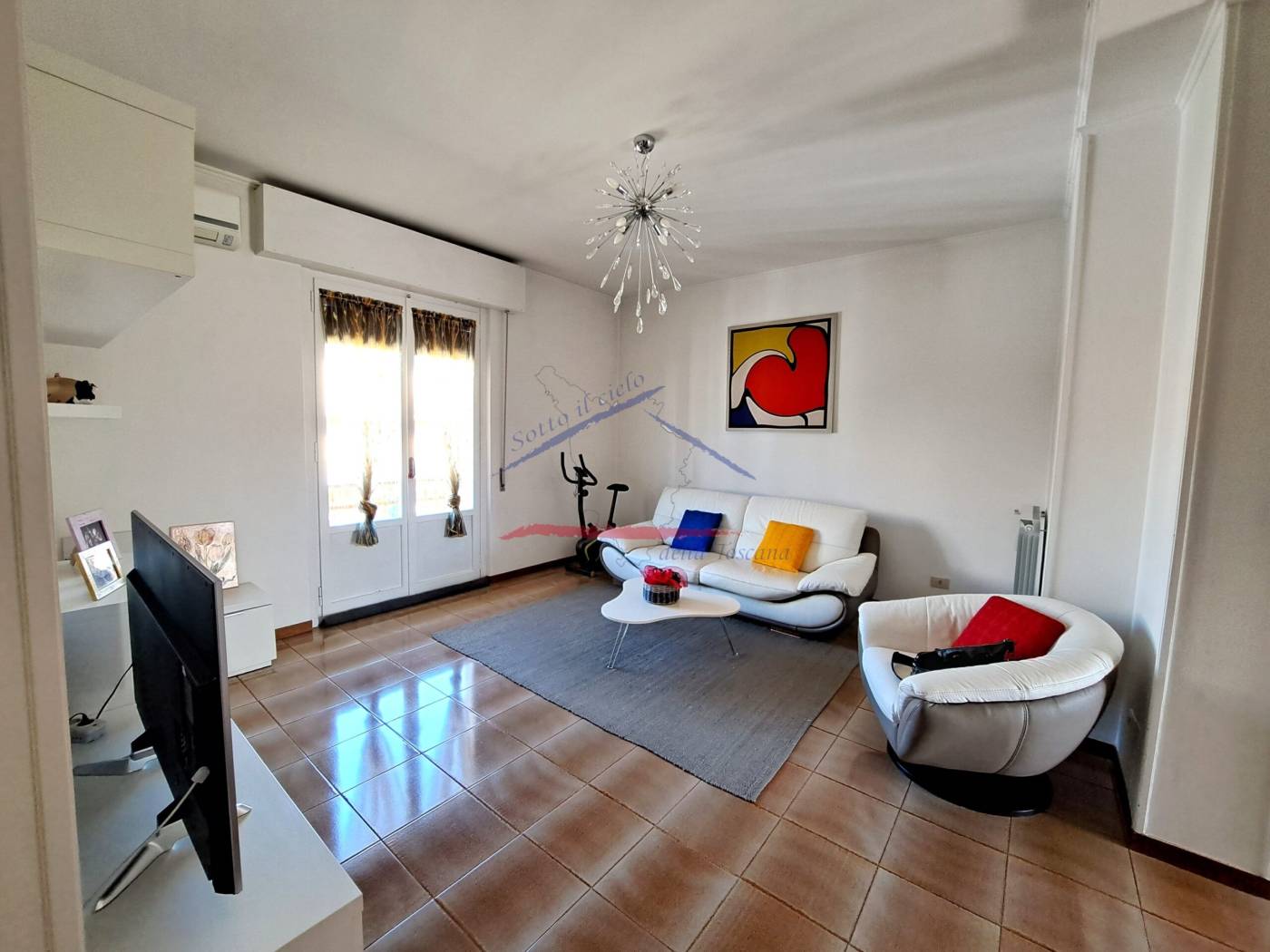 Trilocale buono stato, terzo piano, Via Romana, Arezzo