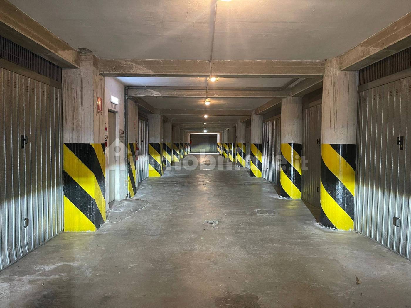 Garage - Box in Vendita