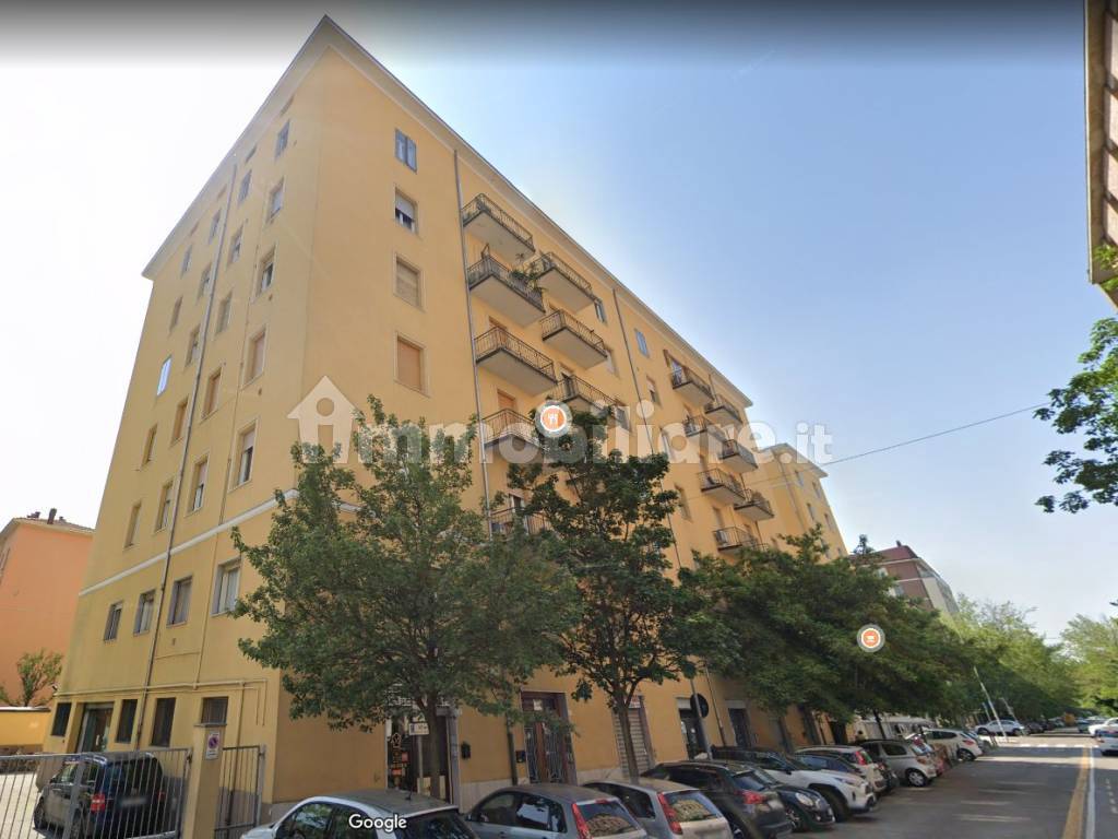 Vendita Appartamento Modena. Trilocale, Buono stato, secondo piano, con ...