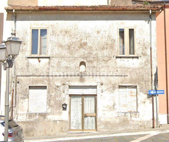 Trilocale piazza del Seggio 19, Manocalzati