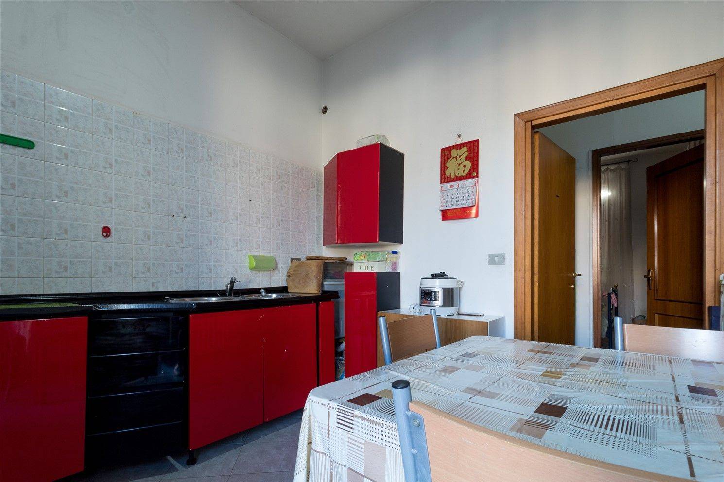 Trilocale via di Corticella 2, Bolognina, Bologna