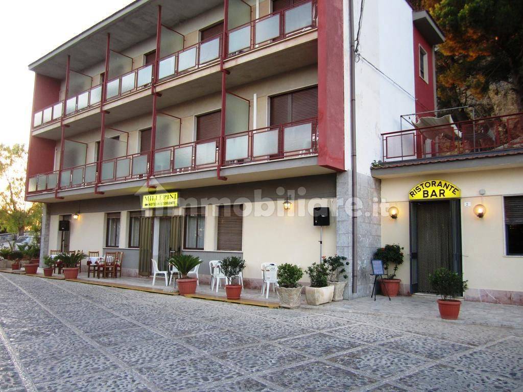Hotel in Vendita