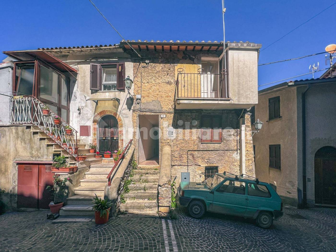 Bilocale via Roma, Centro, Scandriglia