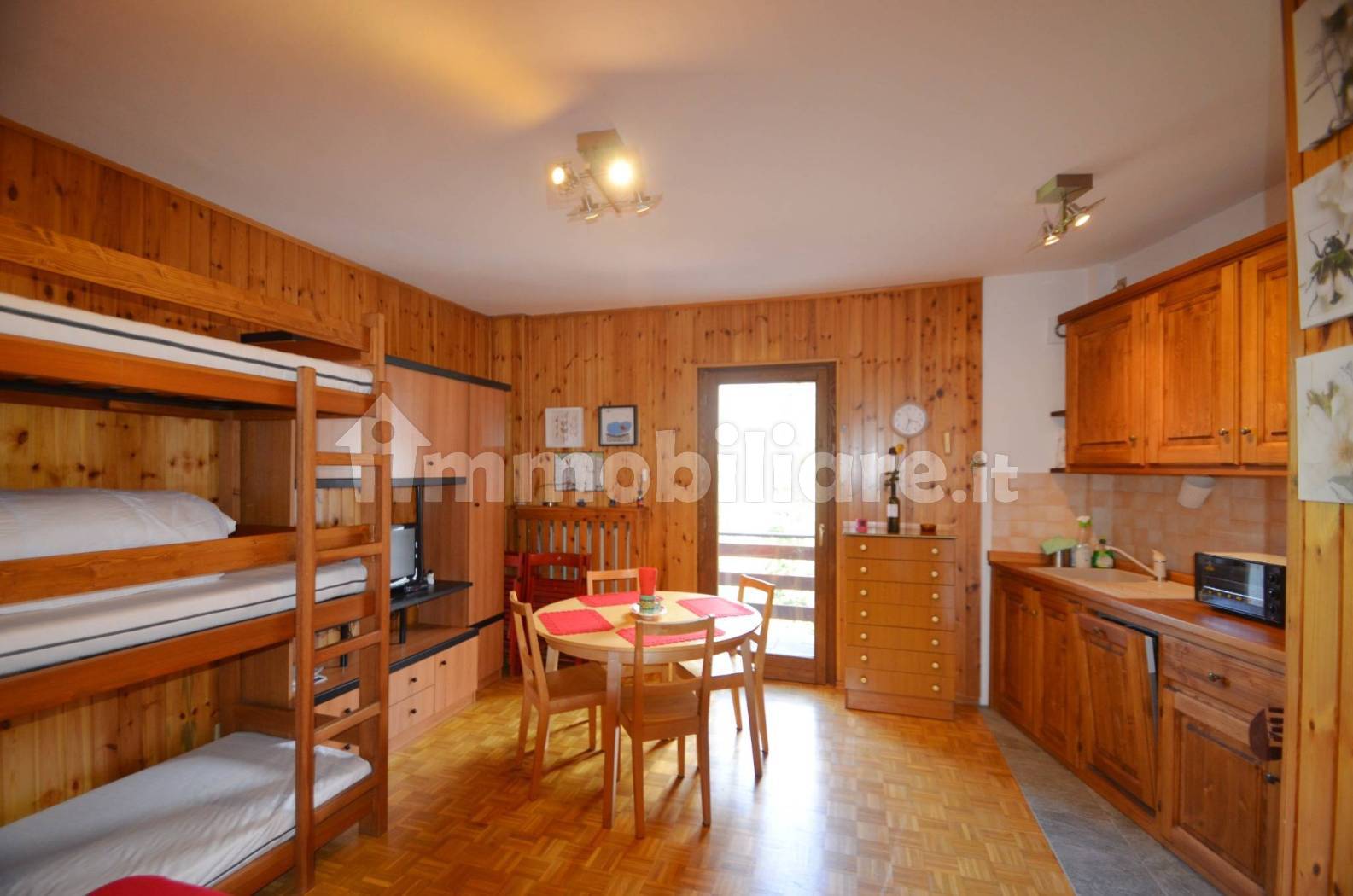 Monolocale buono stato, terzo piano, Pragelato Ruà, Pragelato