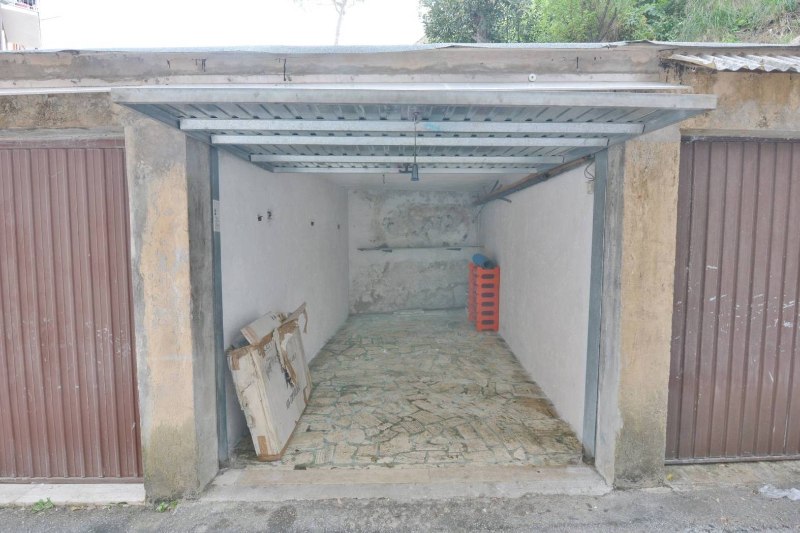 Garage - Box in Vendita