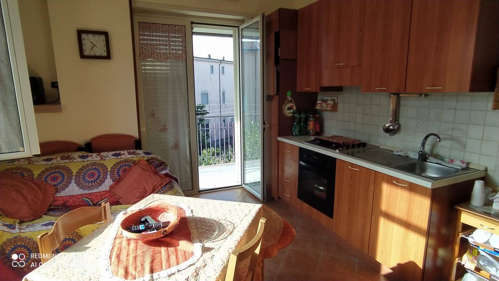 Trilocale viale Pietro Fedele, Centro, Minturno