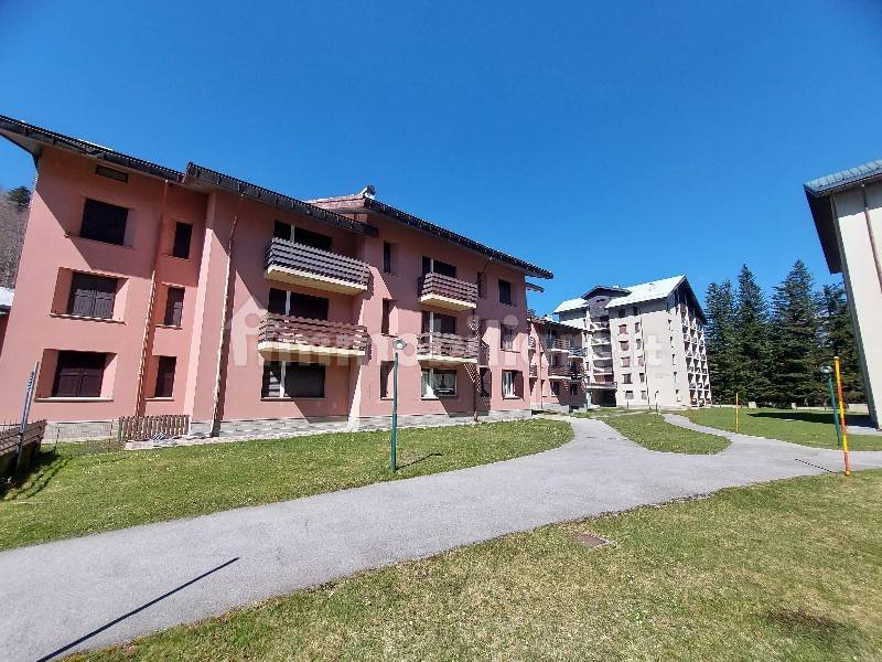 Monolocale Strada Statale dell'Abetone e del Brennero 480, Abetone Cutigliano