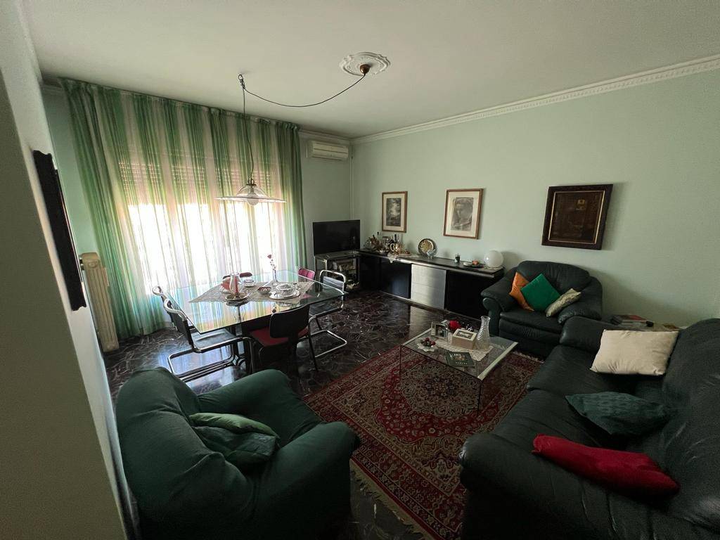 Trilocale via Col Berretta 9, San Giuseppe - San Giovanni, Padova