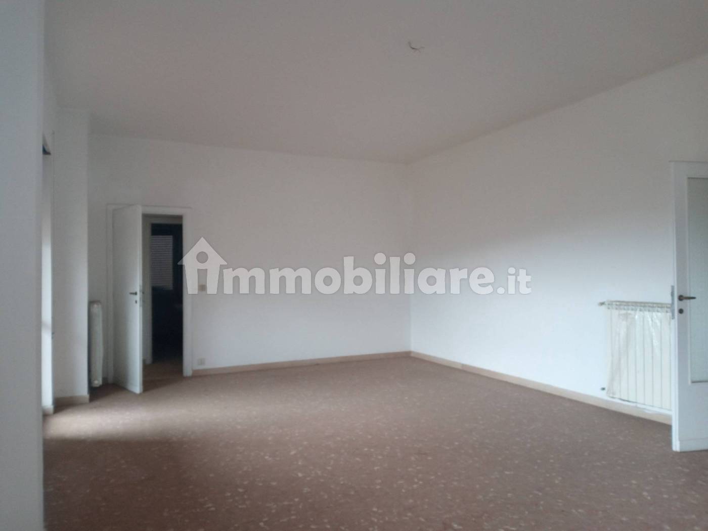 Appartamento via Monti Lepini, Centro, Cisterna di Latina