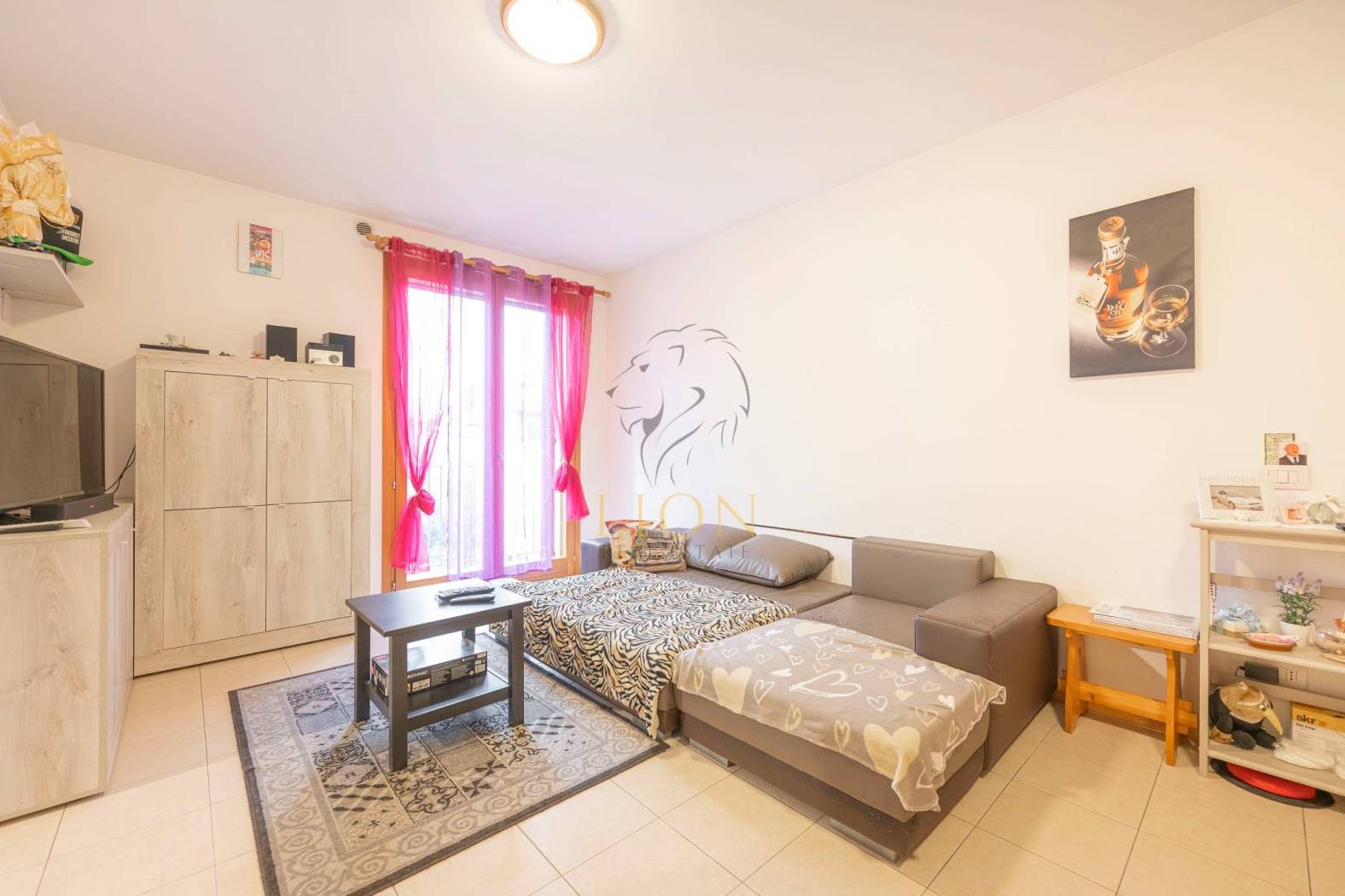 Appartamento ottimo stato, primo piano, Padernello, Paese