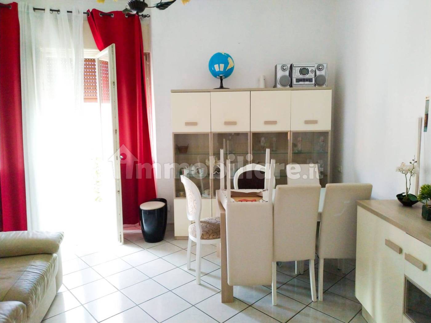 Quadrilocale via Giuseppe Garibaldi 25, Centro, Gravellona Toce