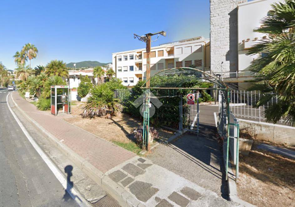 Bilocale Giardini Vittorio Veneto, Porto Vecchio, Sanremo