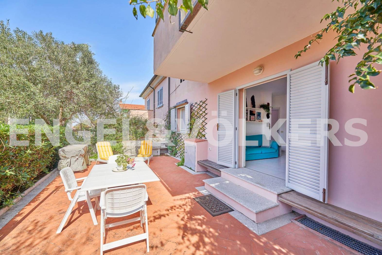 Trilocale buono stato, piano terra, Centro, Marciana Marina