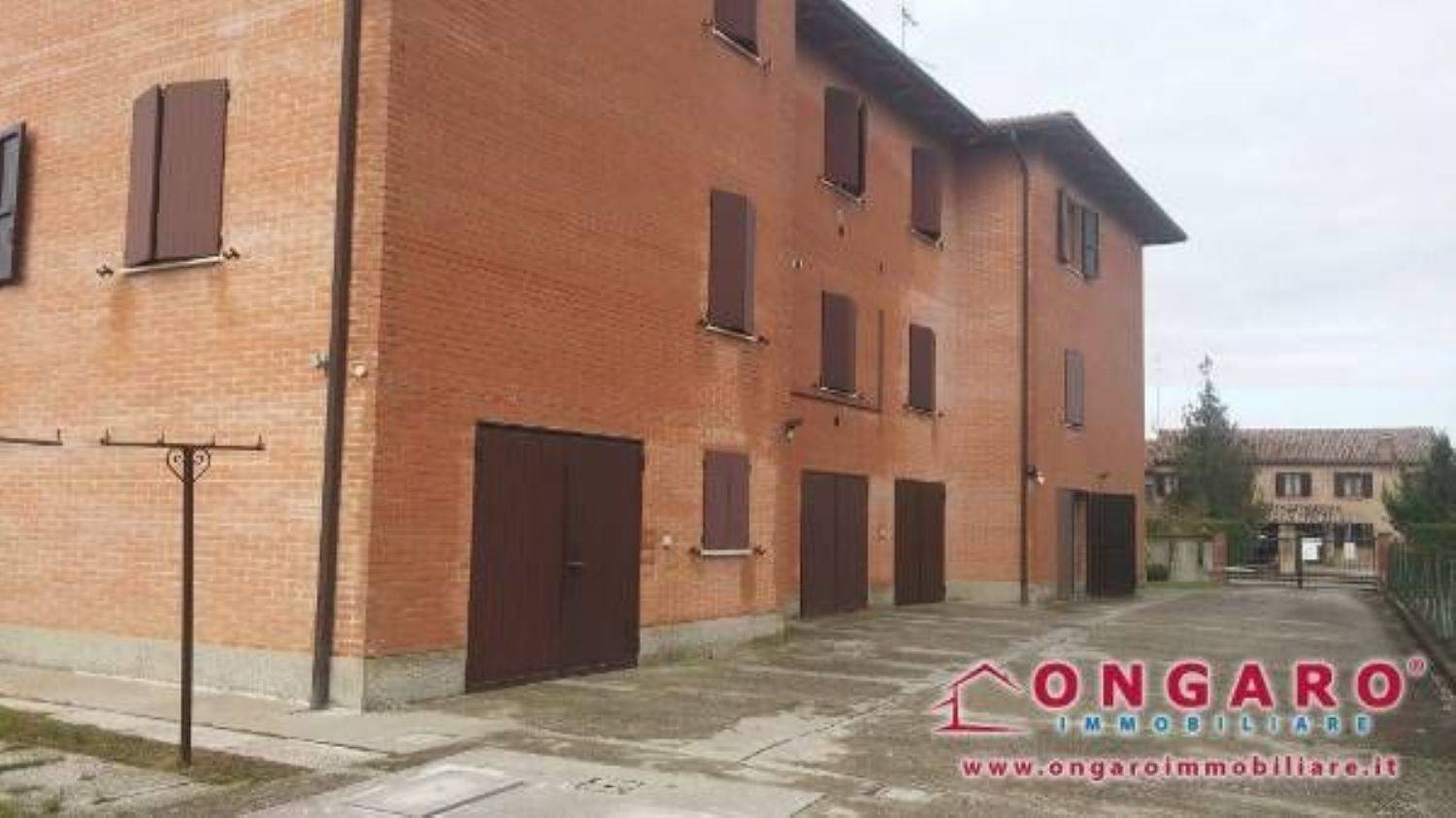 Appartamento via Viazza, Boara, Ferrara
