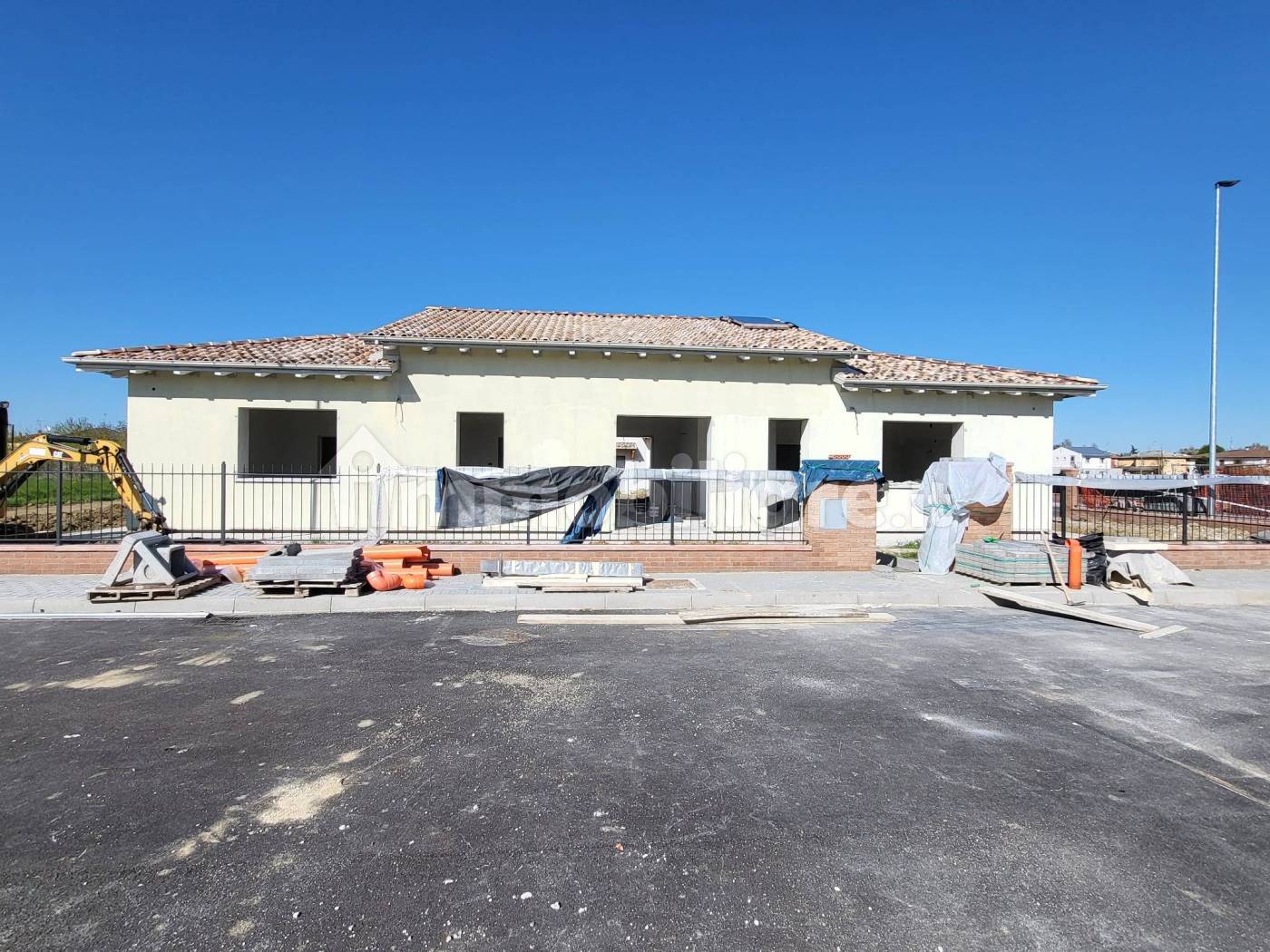 Villa unifamiliare via Circondaria Est 2, Centro, Sant&#x27;Agata Bolognese