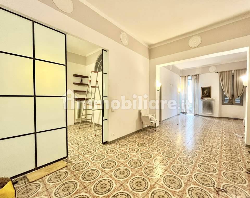 Trilocale corso Vittorio Emanuele II 3, Centro Storico, Piacenza