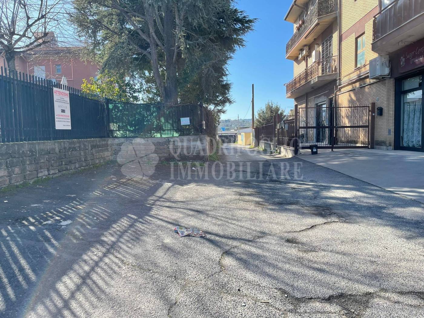 Posto auto - moto in Vendita