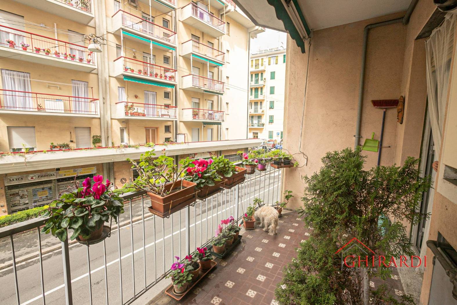 Quadrilocale via Chiaravagna 57, Sestri Ponente, Genova