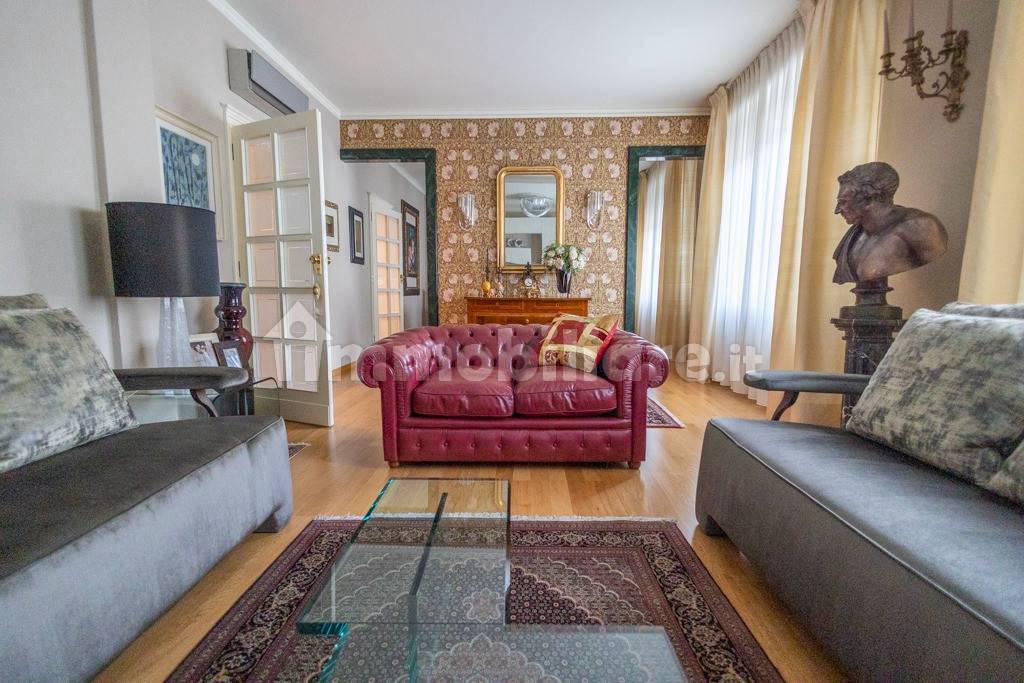 Quadrilocale Strada Massimo d&#x27;Azeglio, Parco Ducale - Oltretorrente, Parma