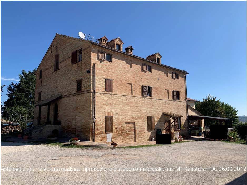 Appartamento Contrada Cervanello, Macerata