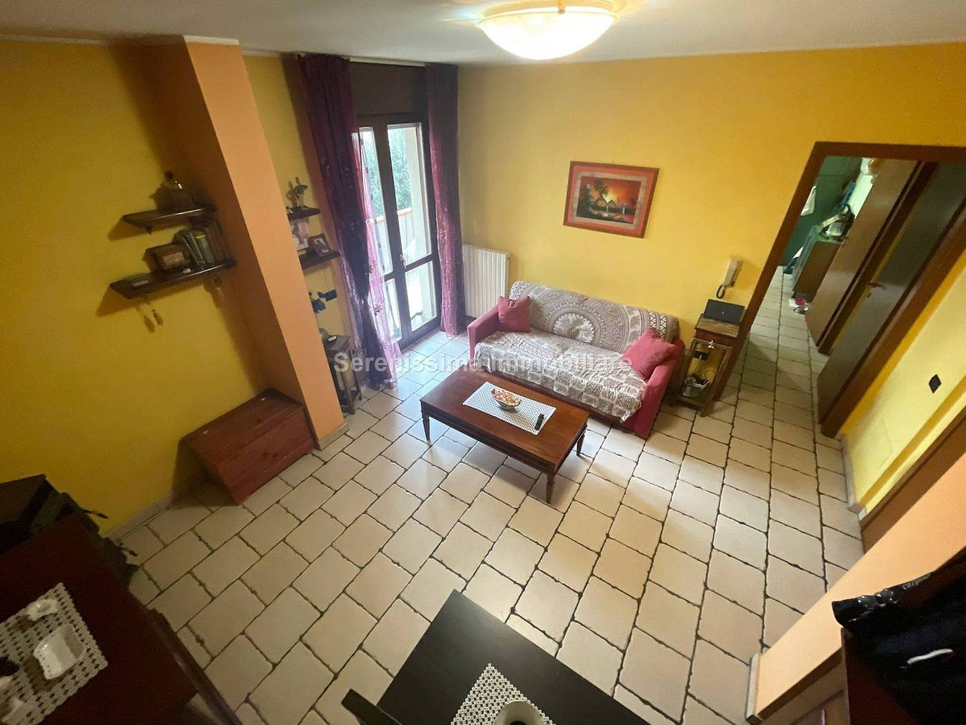 Appartamento buono stato, secondo piano, Montecchio, Vallefoglia