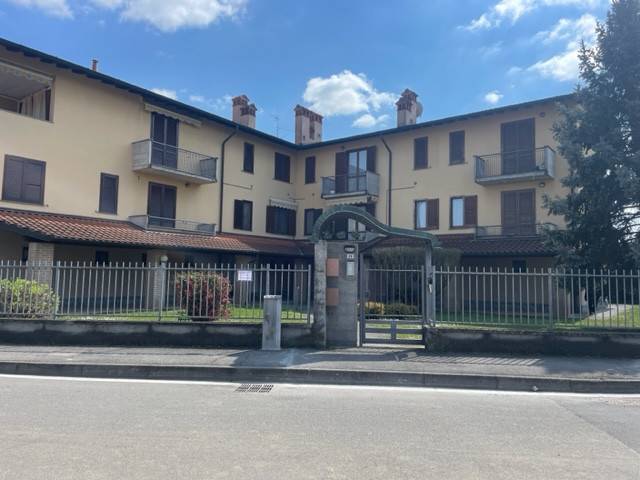 Trilocale ottimo stato, primo piano, Centro, Dovera