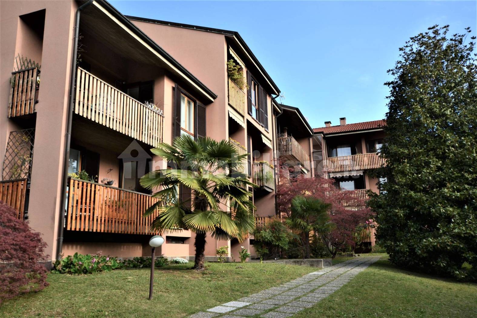 Quadrilocale via Goffredo Mameli, Centro, Merate