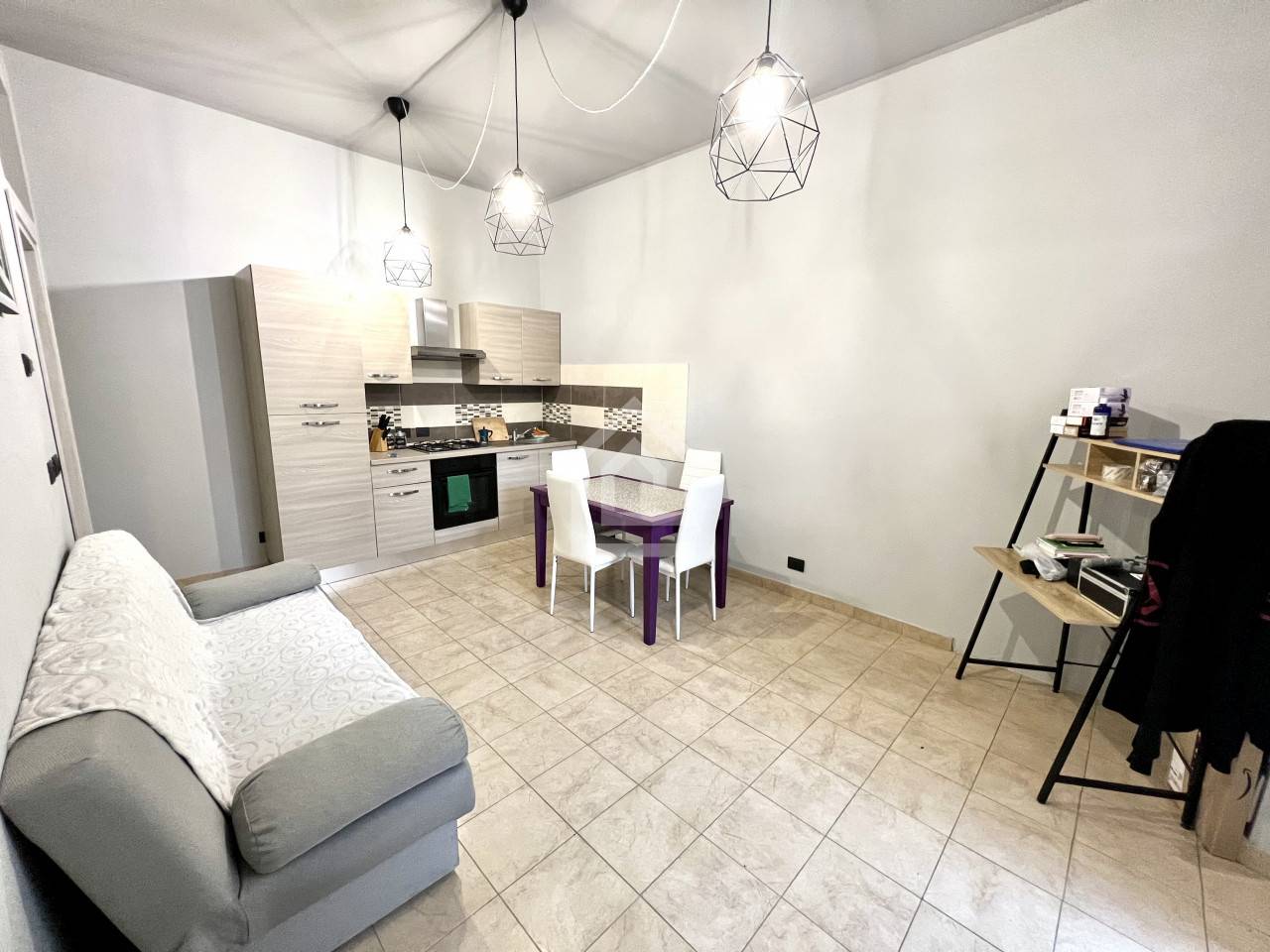 Bilocale via Cuneo 3 Bis, Aurora, Torino