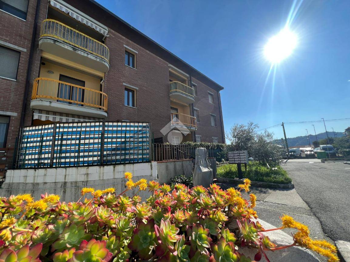 Quadrilocale via Cisa Sud 287, Centro, Santo Stefano di Magra