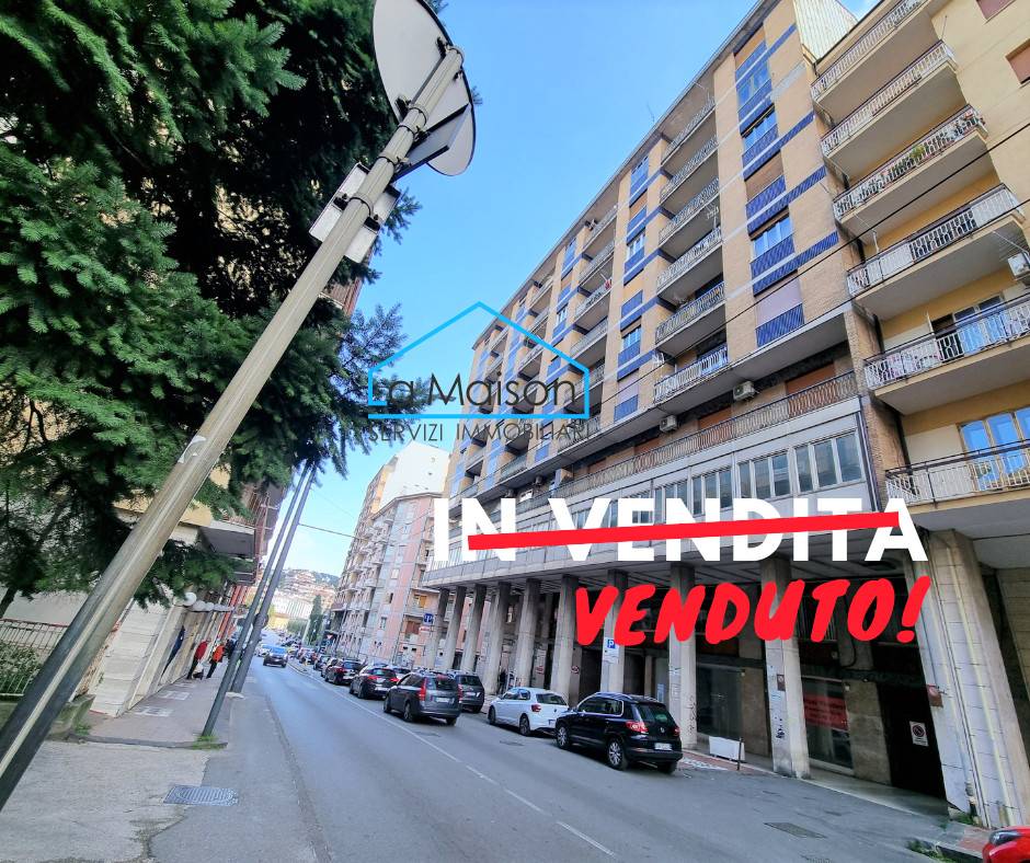 Quadrilocale Galleria Ciardiello, Centro Storico, Avellino