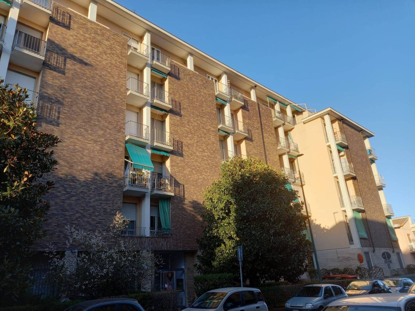 Trilocale via Carlo Rosselli 25, Centro, Casale Monferrato